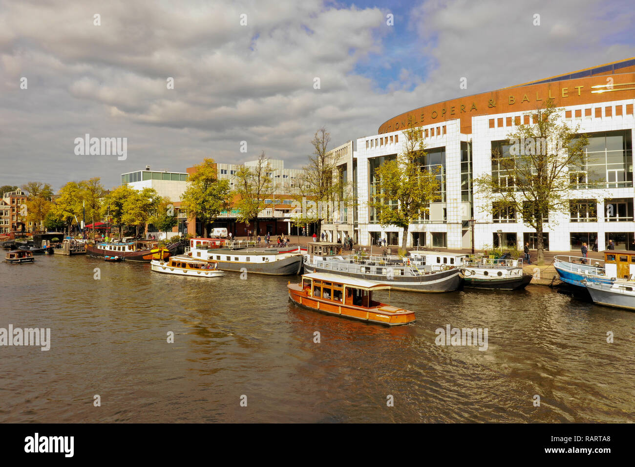 The National Opera & Ballet buiging ‘The Stopera’ in Amsterdam, the ...