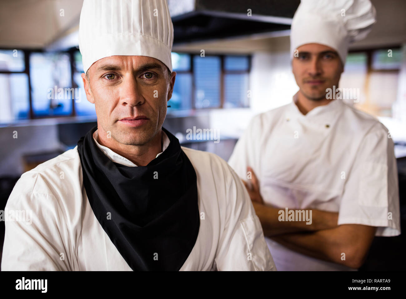 Male chefs hi-res stock photography and images - Alamy
