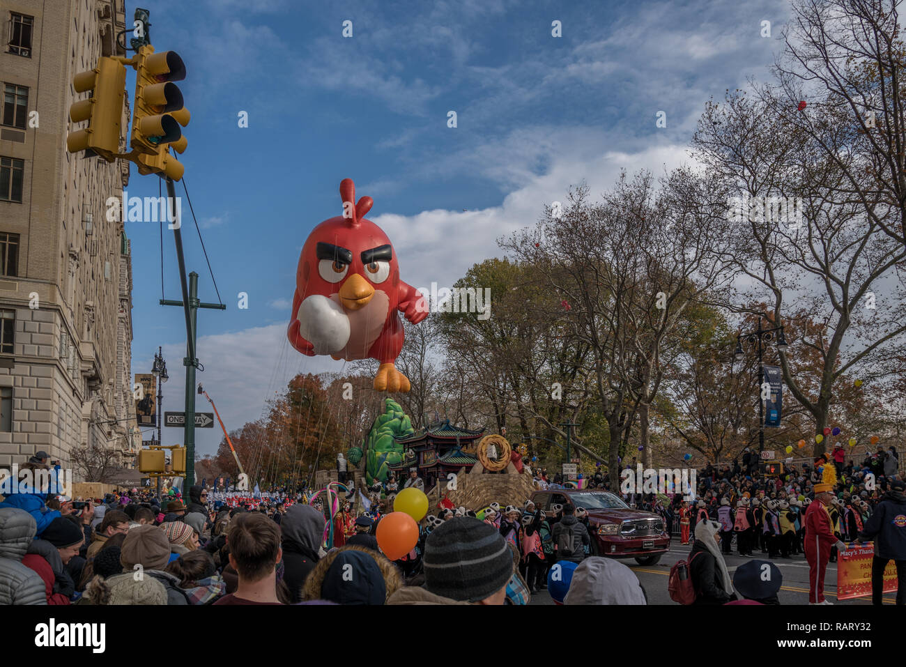 Angry Bird Balloon-Macy's Parade Stock Photo - Alamy
