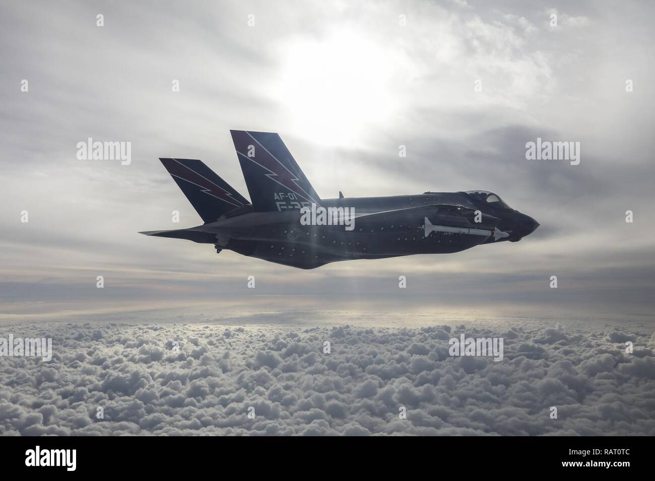 AF-1 FMS AIM-9x flight Test Pilot Lieutenant Colonel Raja 'Grinder ...