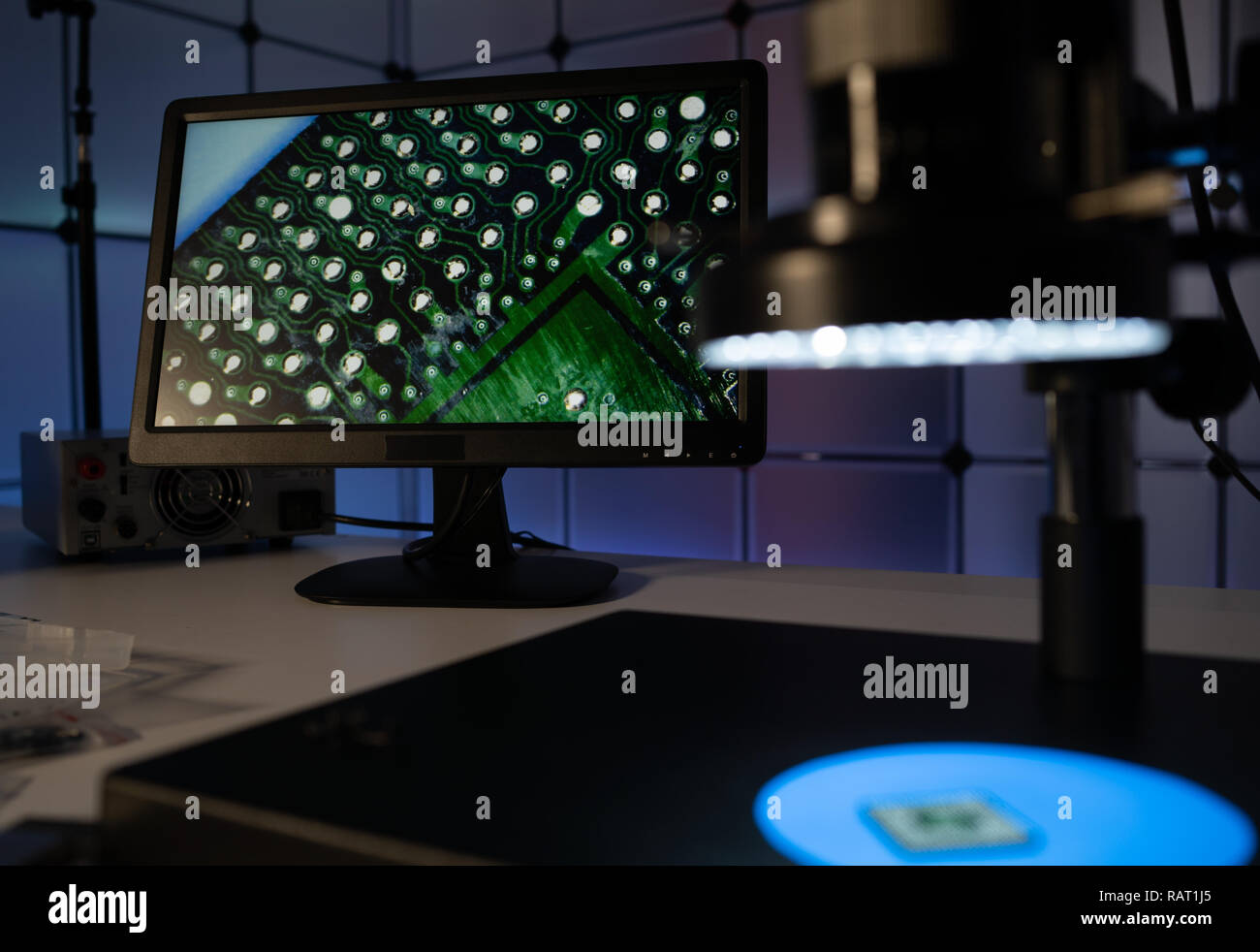 Laboratory of semiconductor chips. The development of modern ...