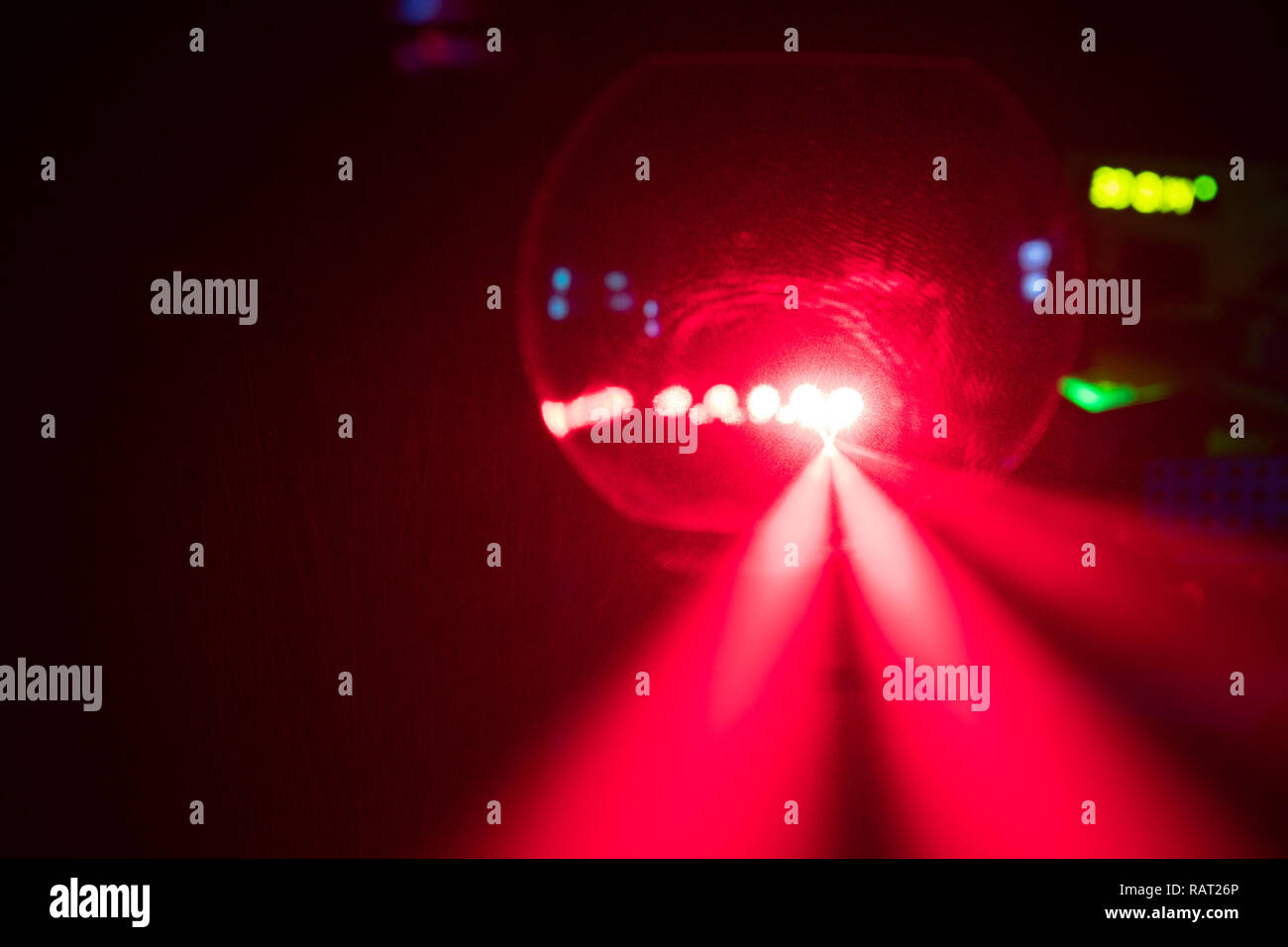 Experiment with red laser in optics lab Stock Photo - Alamy