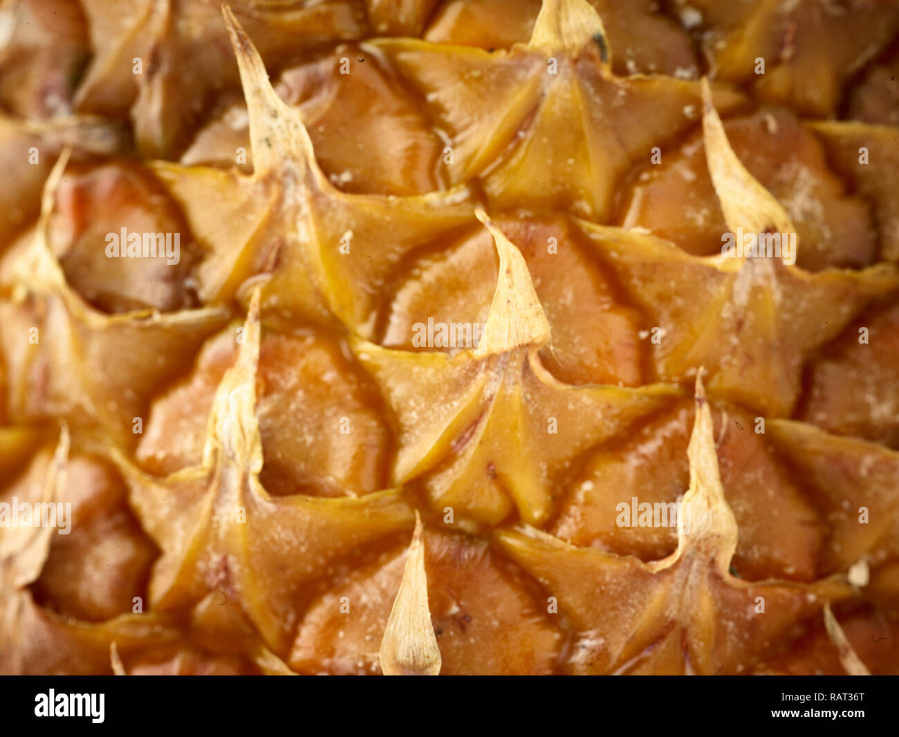 Pineapple chunks sweets hi-res stock photography and images - Alamy