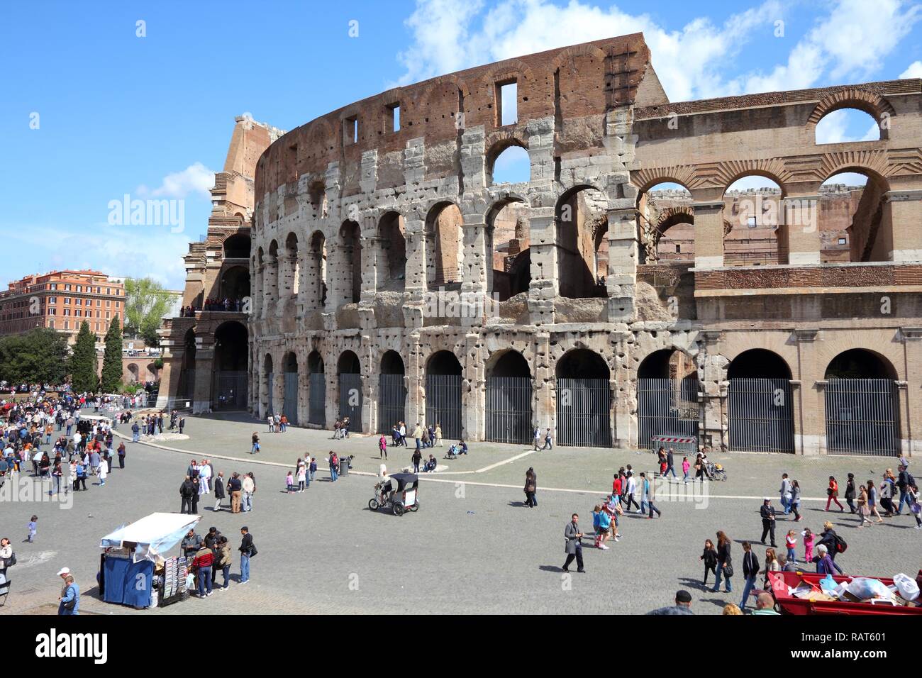 Colosseum square hi-res stock photography and images - Alamy