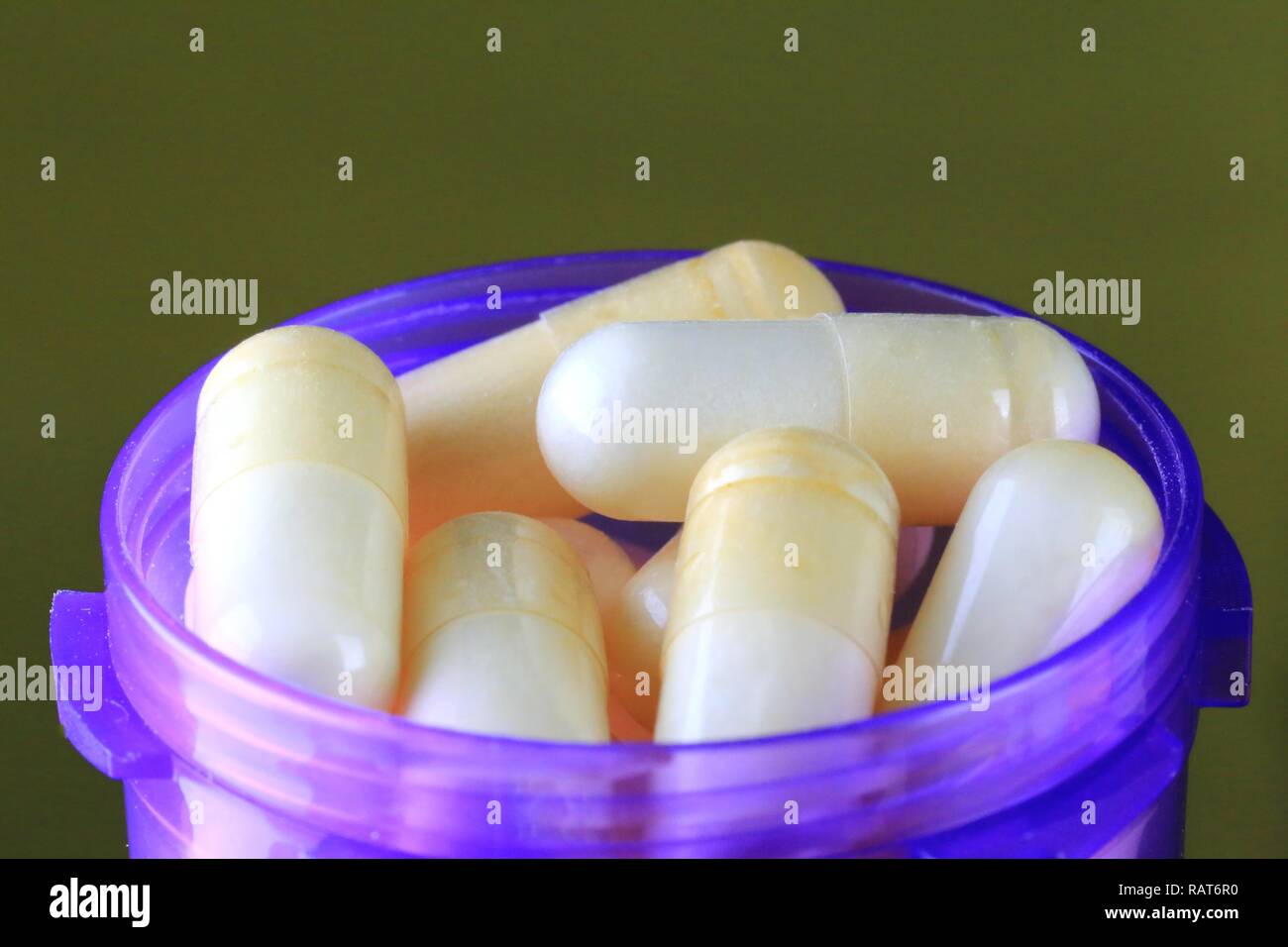 Pharmacy bottle of medication Stock Photo - Alamy