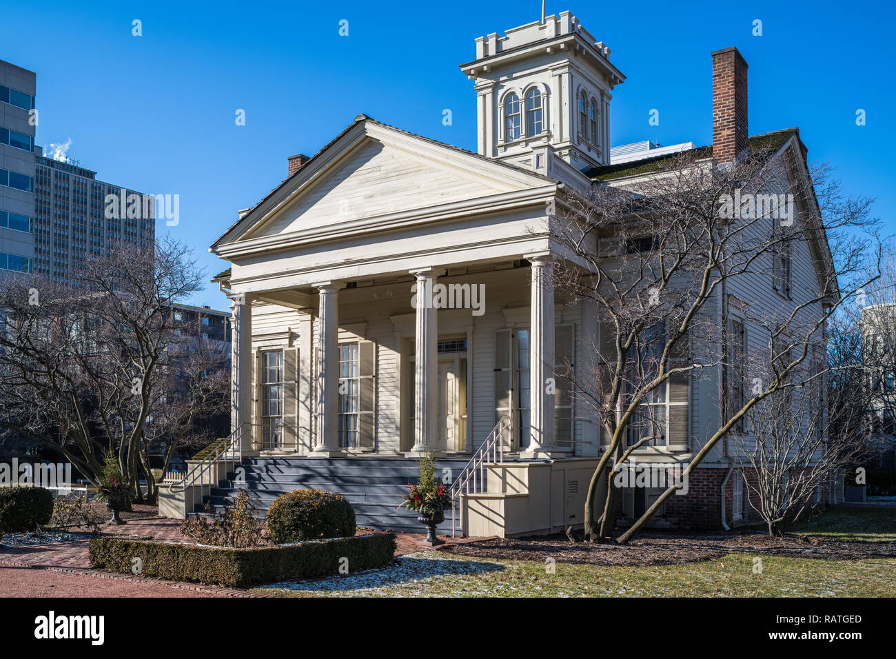 Clarke House, oldest house in Chicago, located in the Prairie Avenue ...