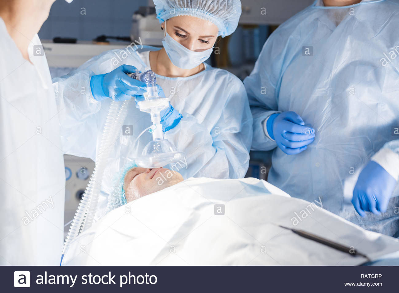 Anesthetic Mask Stock Photos & Anesthetic Mask Stock Images - Alamy