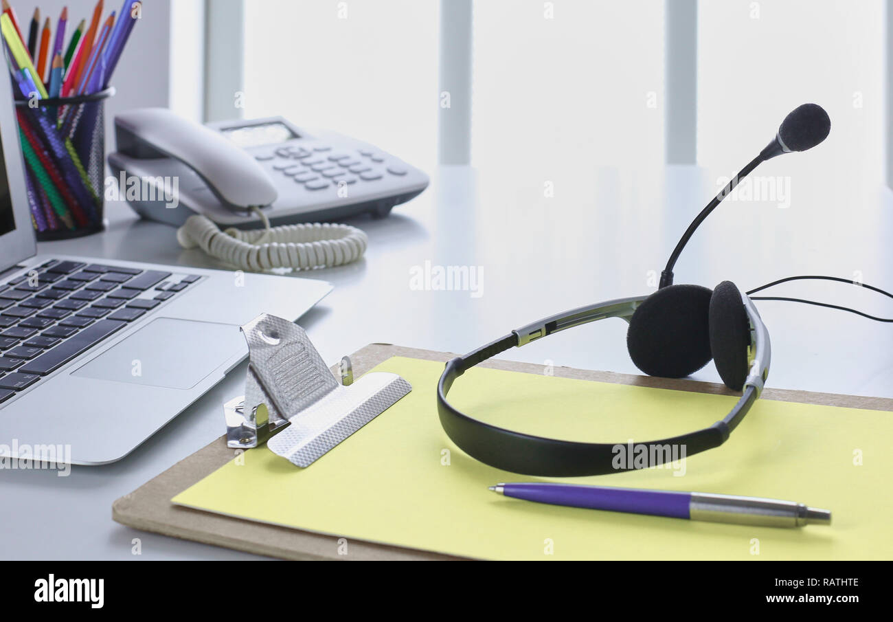 Communication support, call center and customer service help desk. VOIP ...