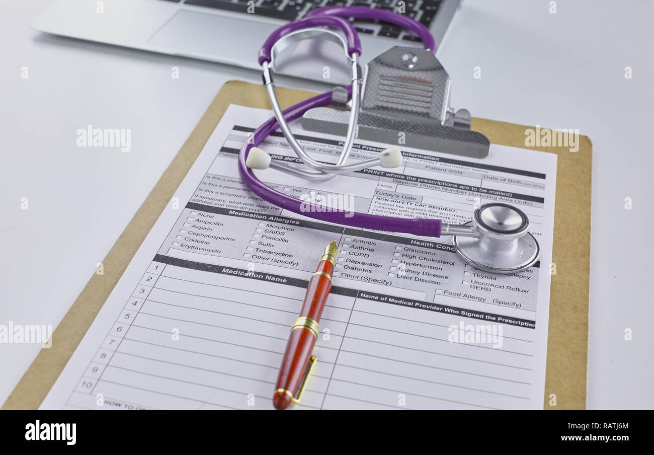 Patients discharge hi-res stock photography and images - Alamy