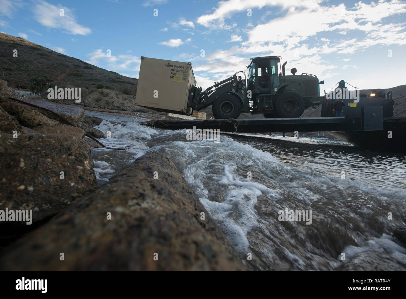 CATALINA ISLAND, Calif. – Marines with Marine Wing Support Squadron ...