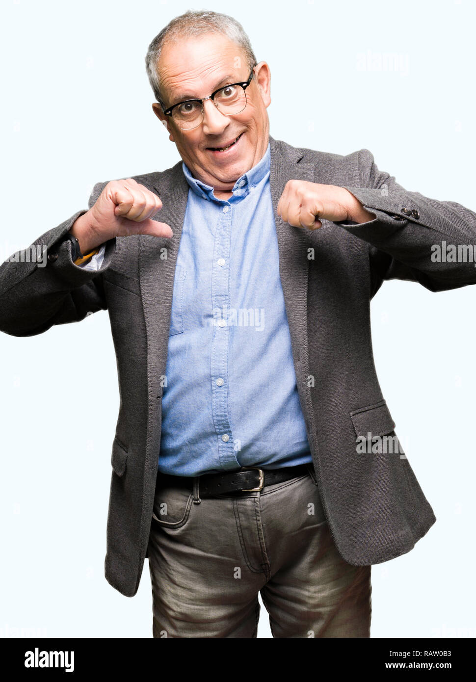 Old man pointing at himself hi-res stock photography and images - Alamy