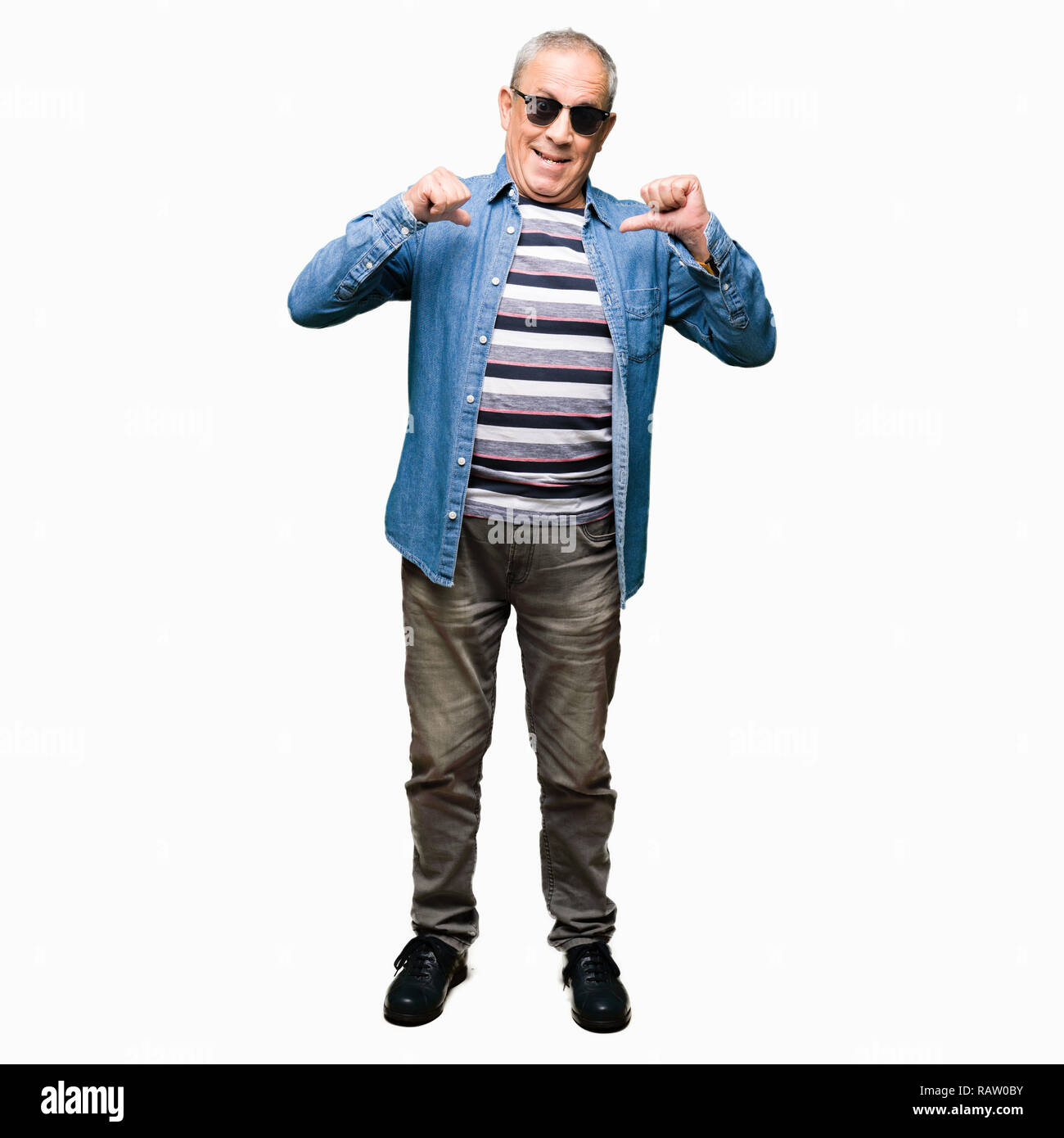 Old man pointing at himself hi-res stock photography and images - Alamy