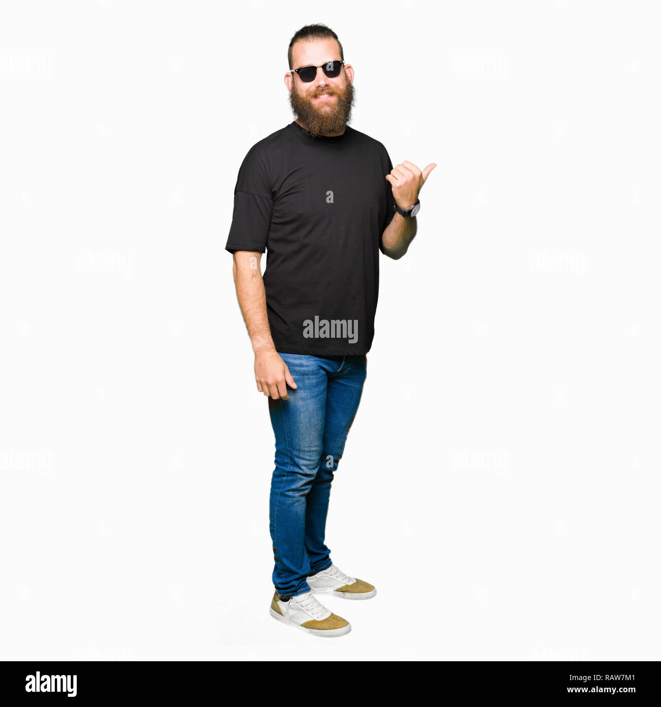 Man beard bun looking up Cut Out Stock Images & Pictures - Alamy
