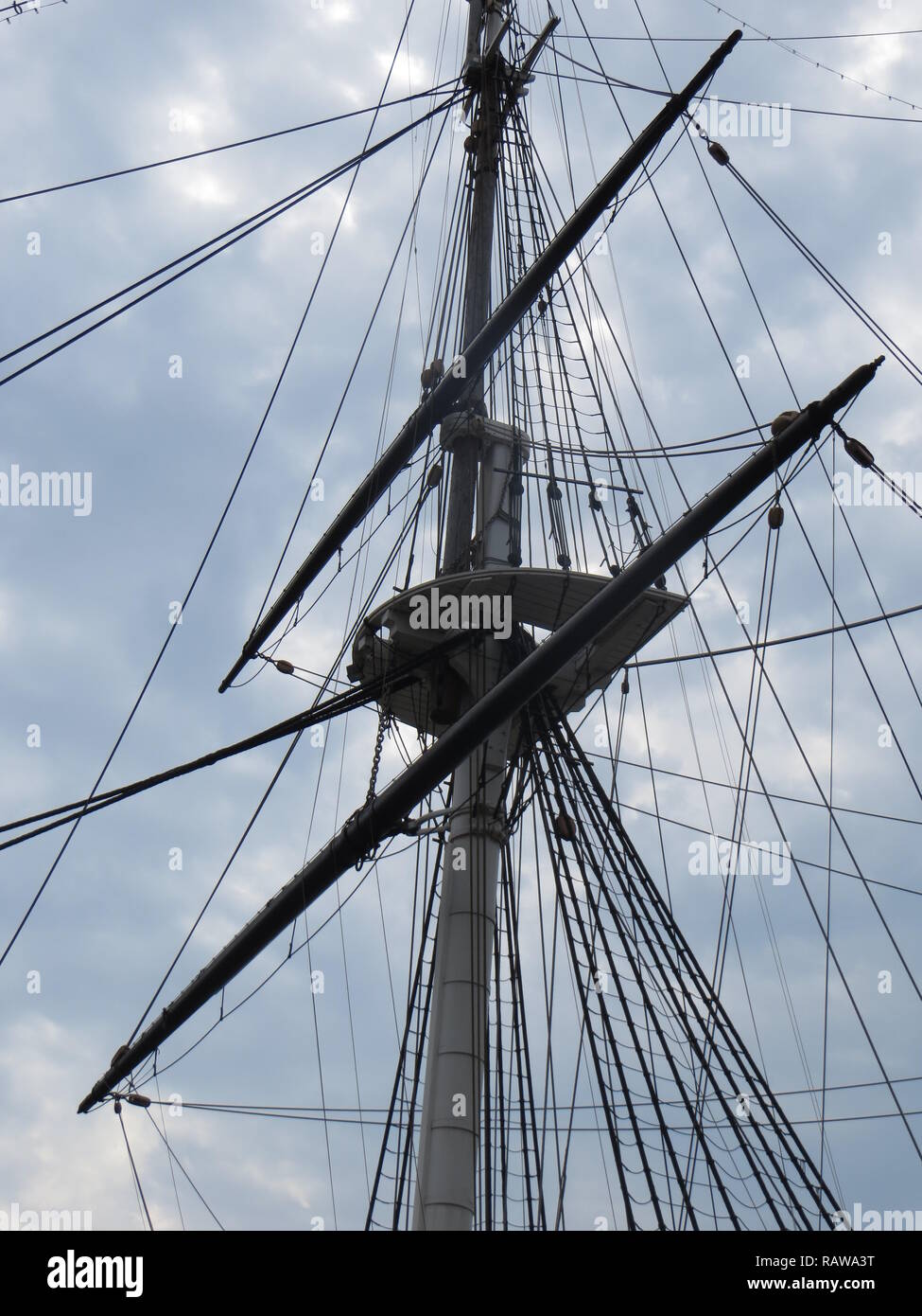 Top O' The Mast Stock Photo - Alamy