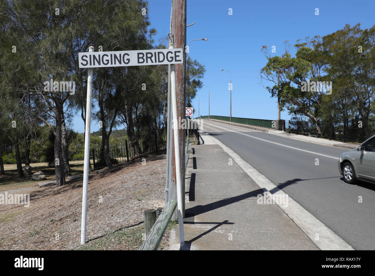 The singing bridge hi-res stock photography and images - Alamy
