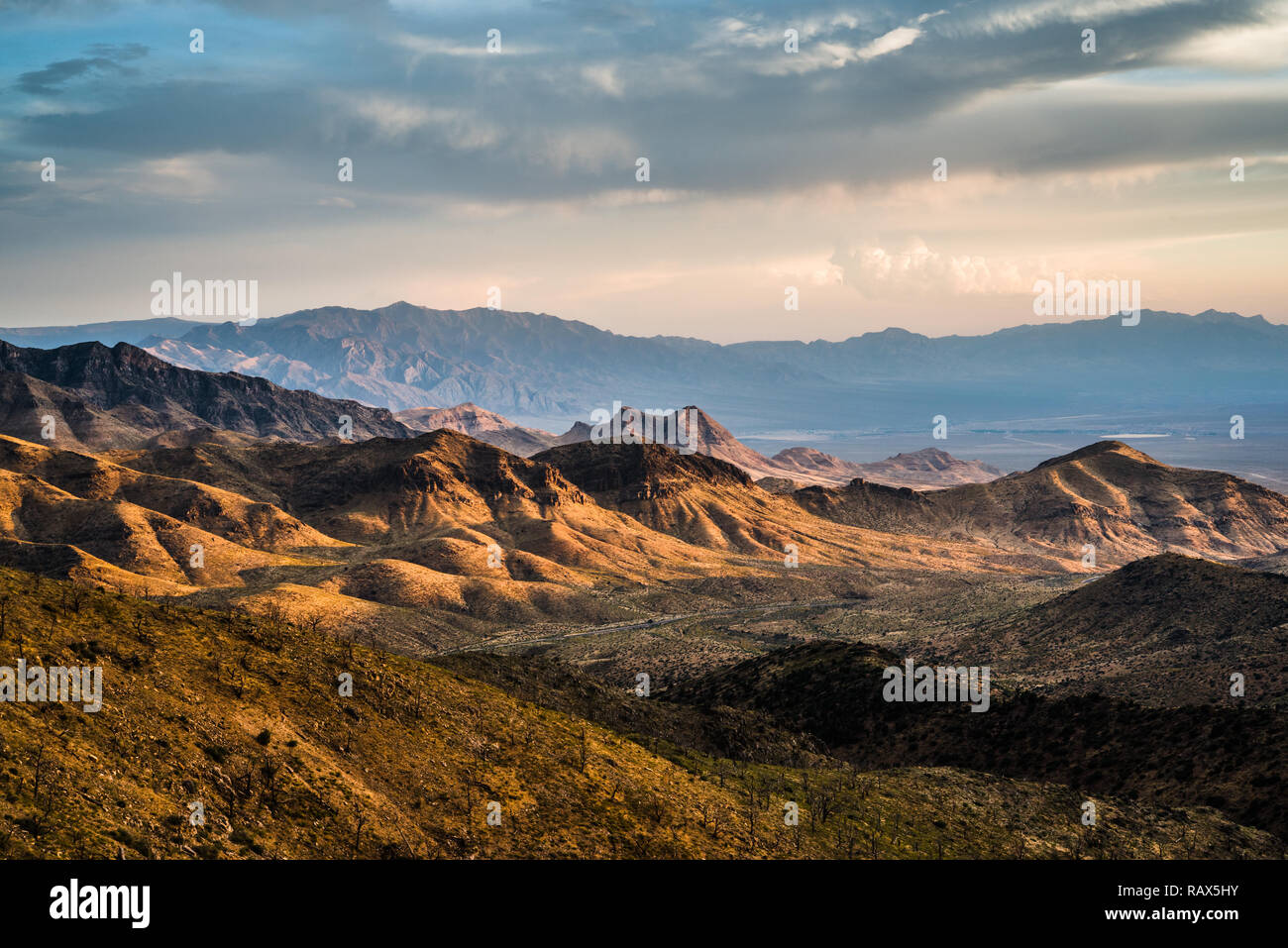 Colorful mountain layers spanning over Utah and Arizona Desert Stock ...