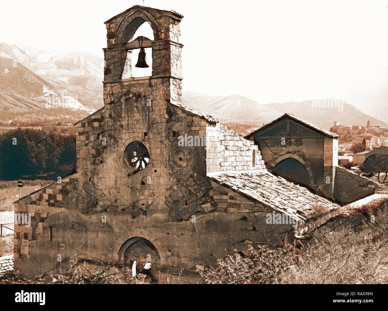 Abruzzo, L'Aquila, Bussi sul Tirino, S. Maria di Cartignano, Ima, Italy ...