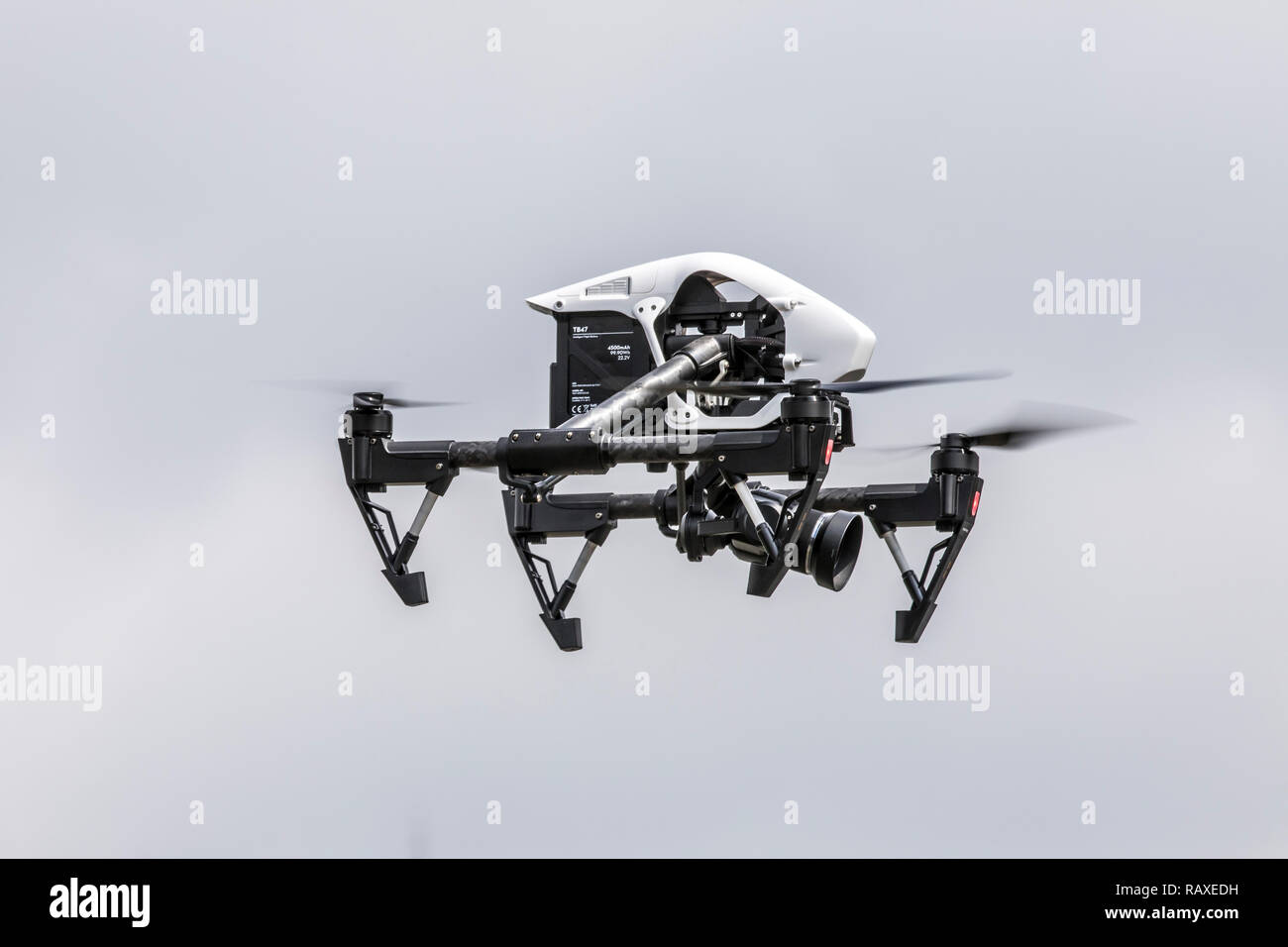 Multicopter hi-res stock photography and images - Alamy