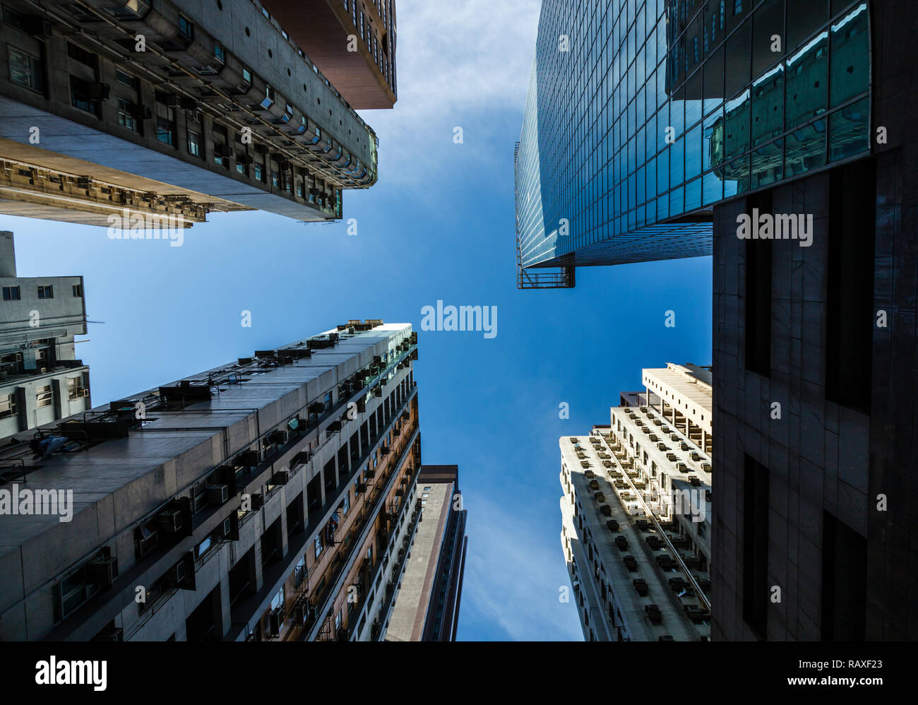 Hong kong buildings perspective hi-res stock photography and images - Alamy