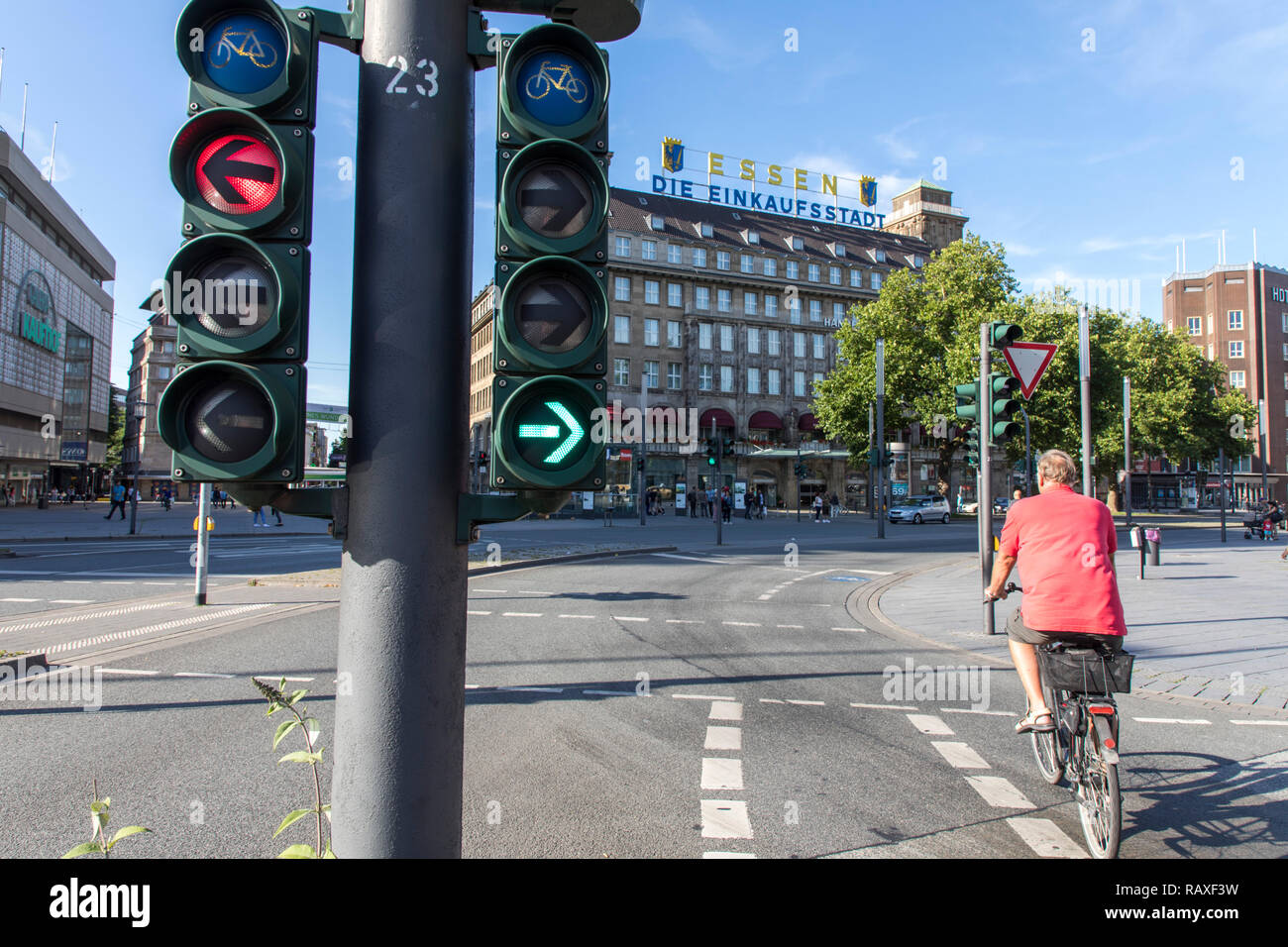 Inner-city bike path, especially marked cycle paths, bicycle lanes, for ...