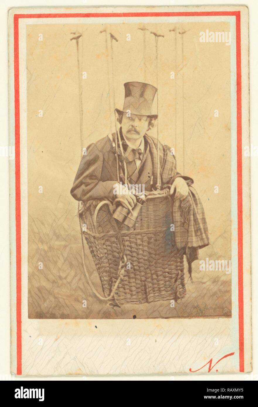 Nadar balloon hi-res stock photography and images - Alamy