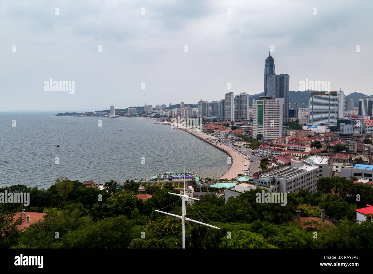 Smoke signal china hi-res stock photography and images - Alamy