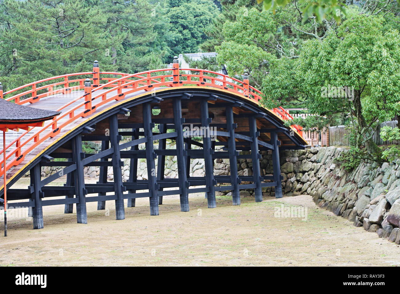 Sori-Bashi Arched Bridge, Itsukushima Shrine, Miyajima, Japan Stock ...