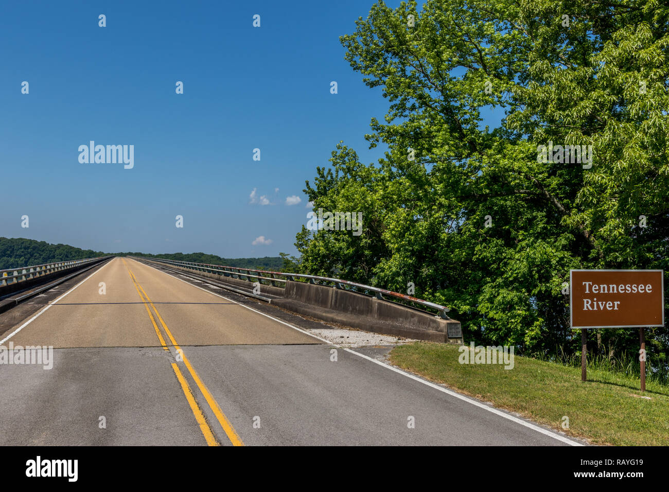 FLORENCE, AL, US-5/5/15: The Natchez Trace Parkway bridge over the ...