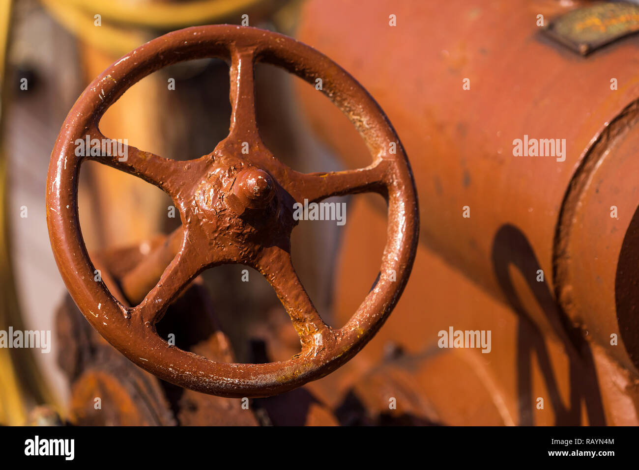 Lifting anchor hi-res stock photography and images - Alamy