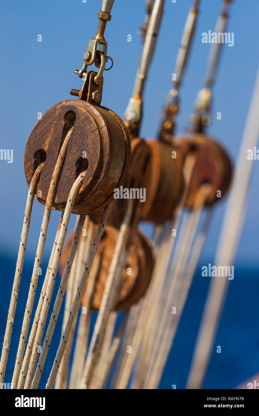 Old ship tackles. Old sailing ship vessel. Background Stock Photo - Alamy