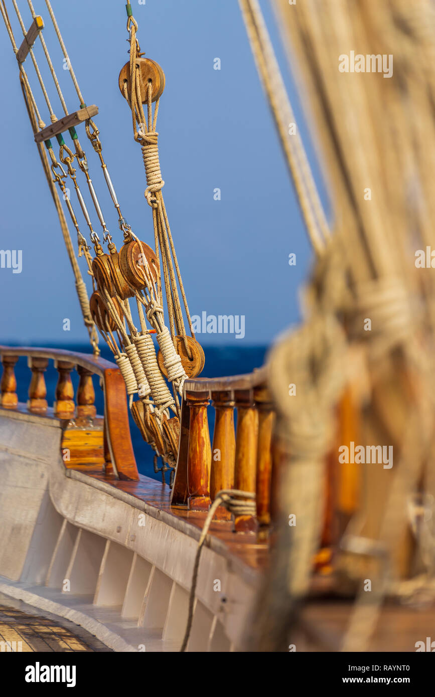 Old ship tackles. Old sailing ship vessel. Background Stock Photo - Alamy