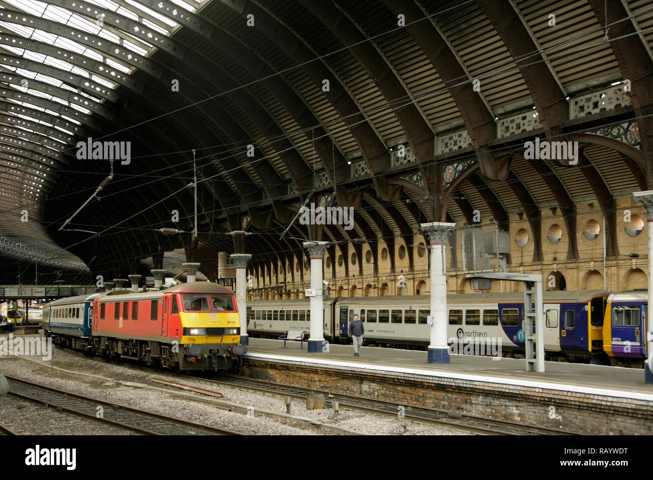 Class 90 electric locomotive hi-res stock photography and images - Alamy