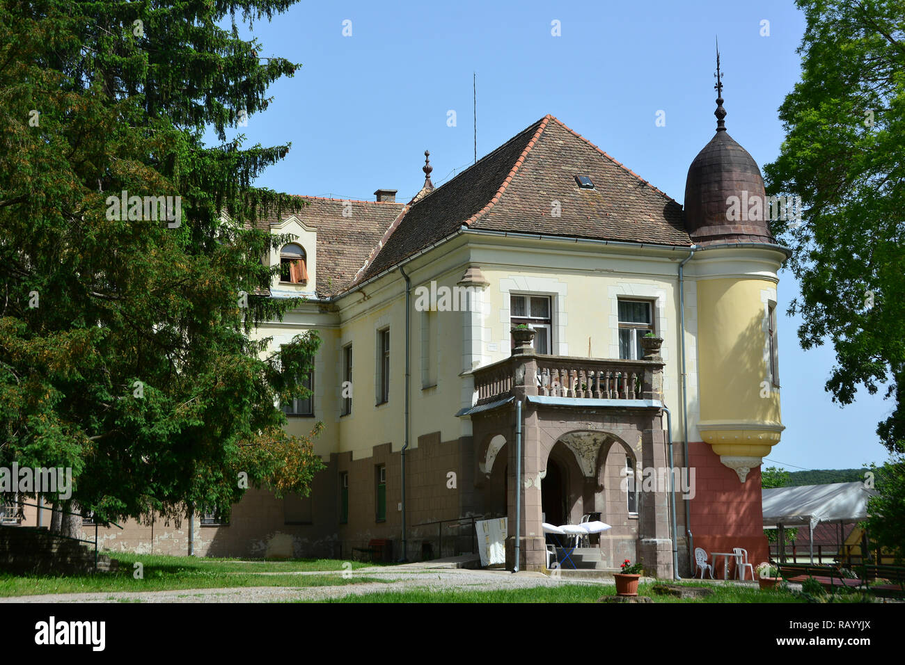 Batthyany biedermann castle hi-res stock photography and images - Alamy