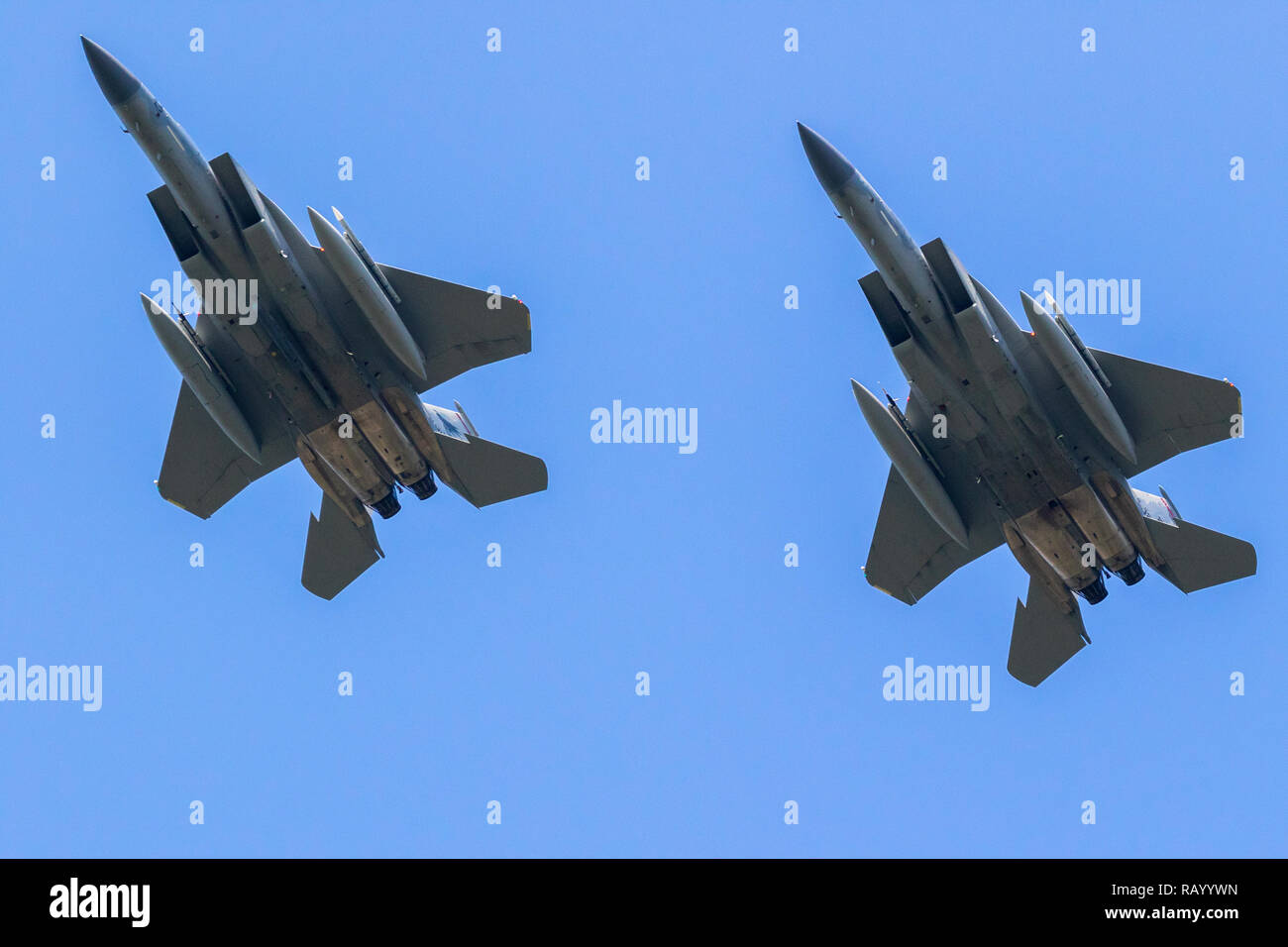 US Air Force fighter jet formation Stock Photo - Alamy