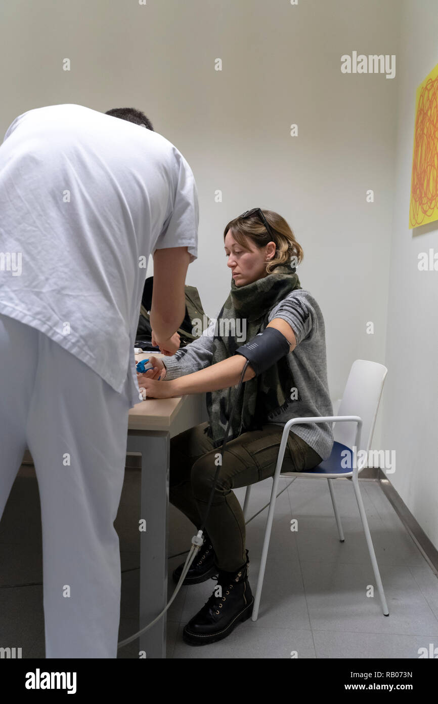 Real madrid doctor hi-res stock photography and images - Alamy