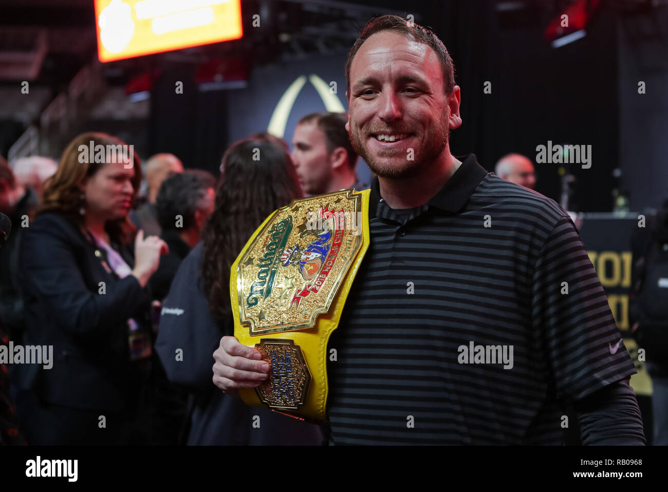 Joey chestnut 2018 hi-res stock photography and images - Alamy