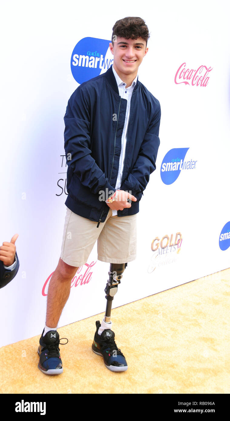 California, USA. 5th Jan 2019. Paraolympian athlete Ezra Frech attends ...