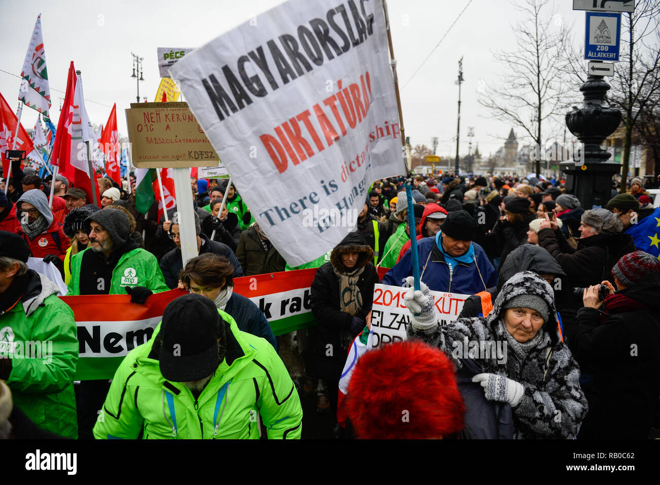 Budapest, Hungary. 5th Jan 2019. Demonstrators seen with flags and ...