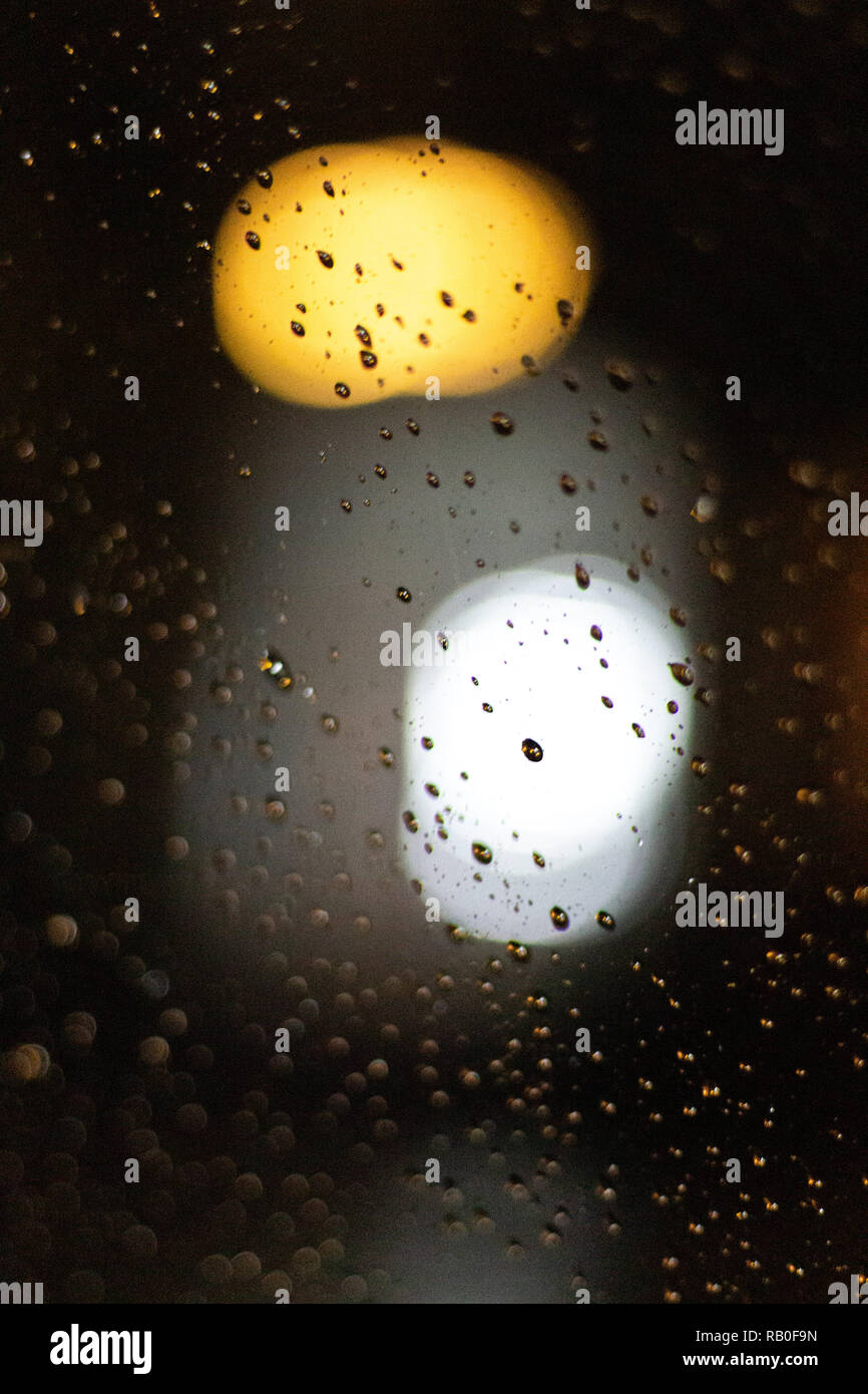 White light reflection hi-res stock photography and images - Alamy