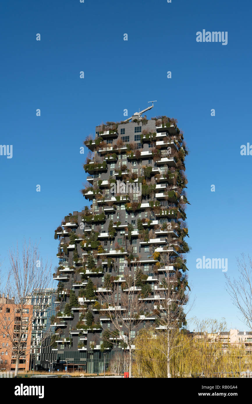 Vertical forest skyscraper hi-res stock photography and images - Alamy
