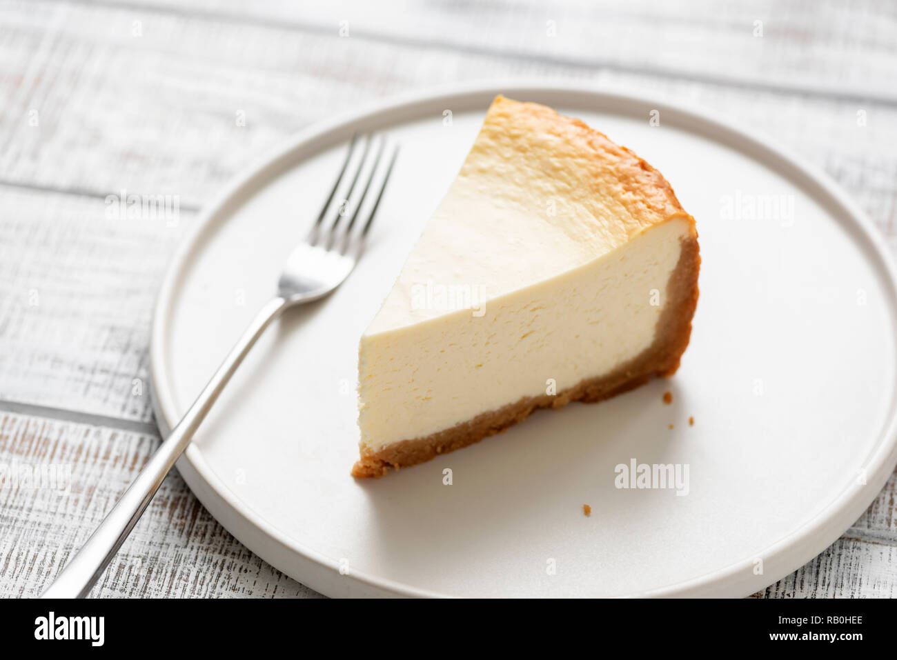 Plain cheesecake hi-res stock photography and images - Alamy
