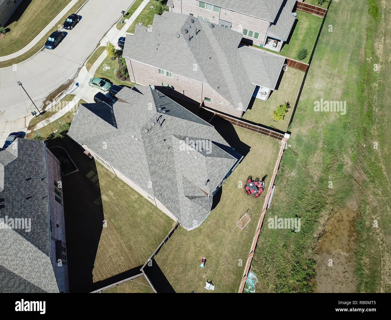 Modern new houses texas hi-res stock photography and images - Alamy