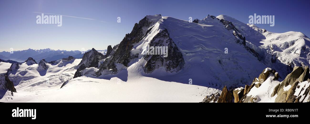 Aiguille du midi, Chamonix Mont-Blanc, France Stock Photo - Alamy
