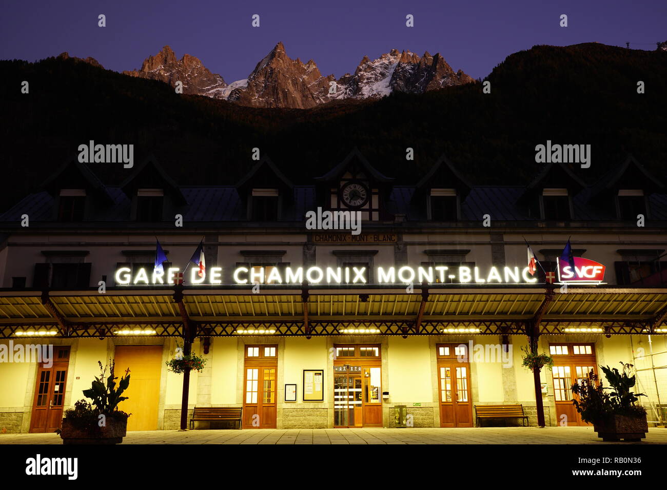 Tgv station chamonix hi-res stock photography and images - Alamy