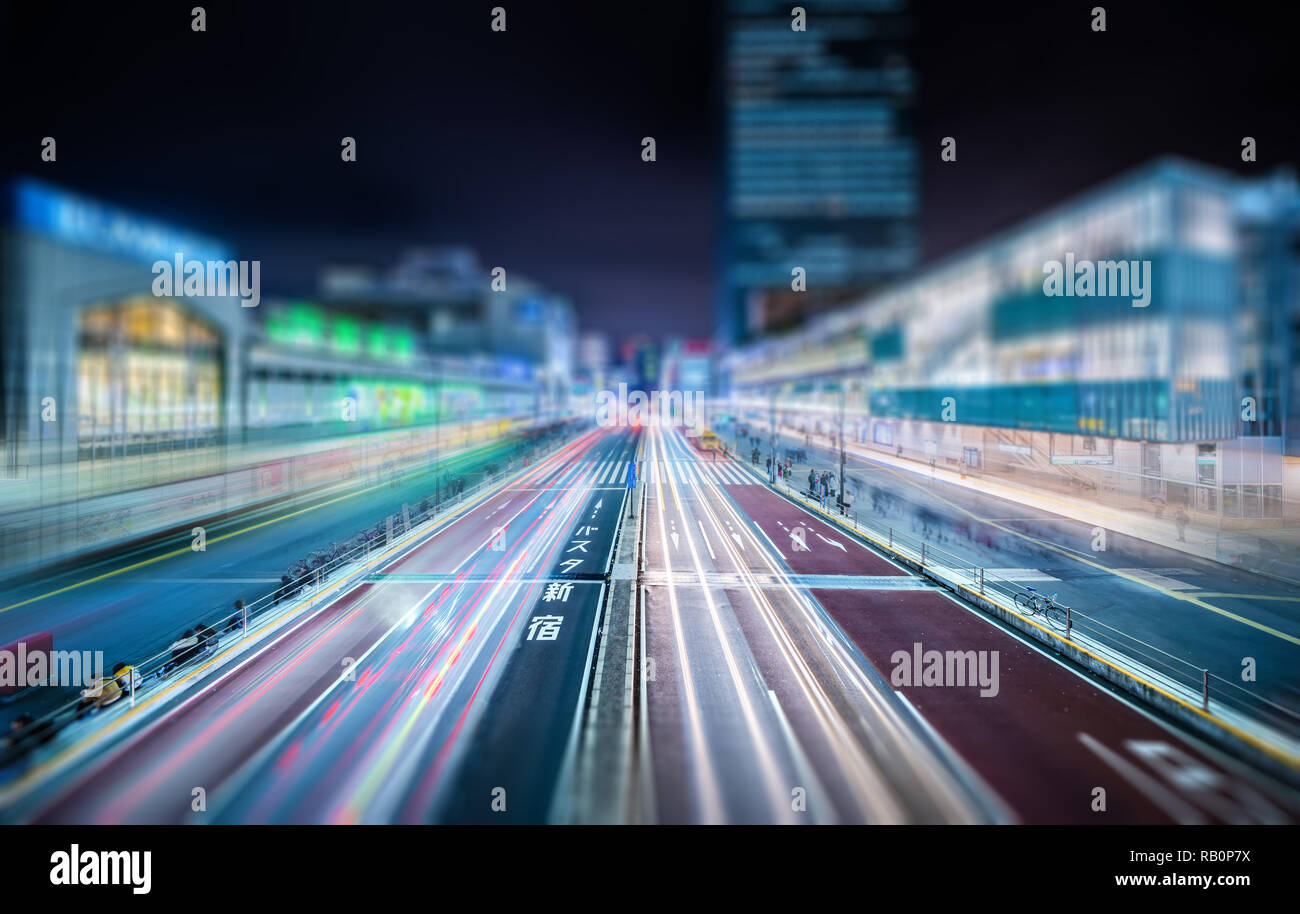 Traffic in tokyo hi-res stock photography and images - Alamy