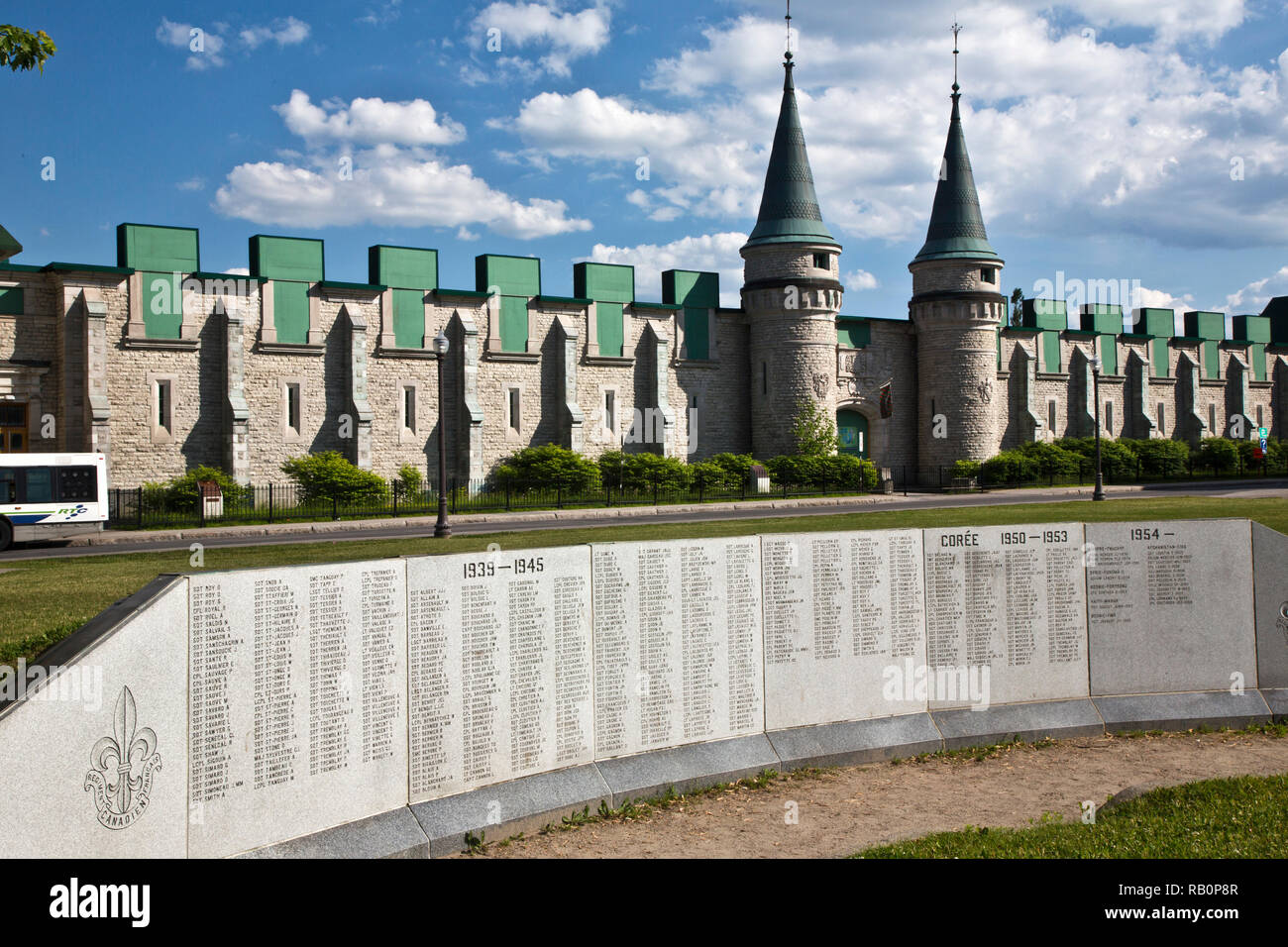 Armoury Armory High Resolution Stock Photography and Images - Alamy