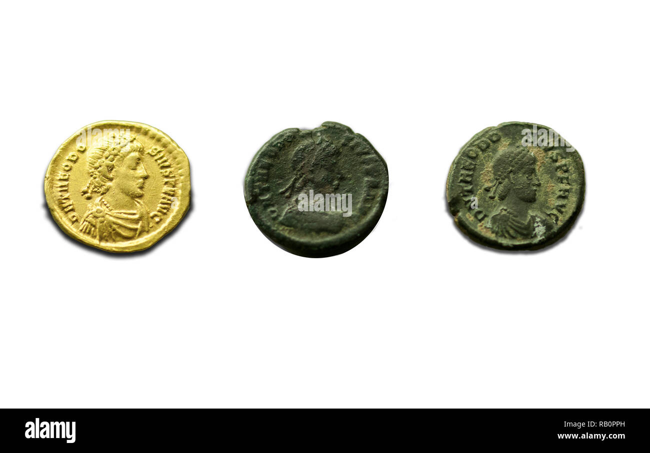 Three coins hi-res stock photography and images - Alamy