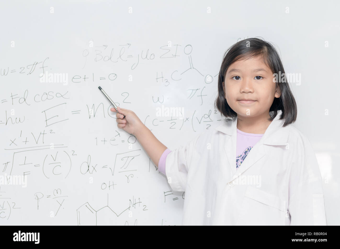 Scientific equation hi-res stock photography and images - Alamy