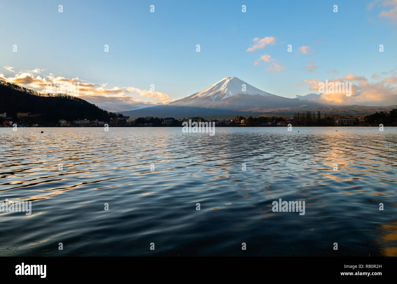 Landscape of Fuji Mountain at Lake Kawaguchiko. Iconic and Symbolic ...