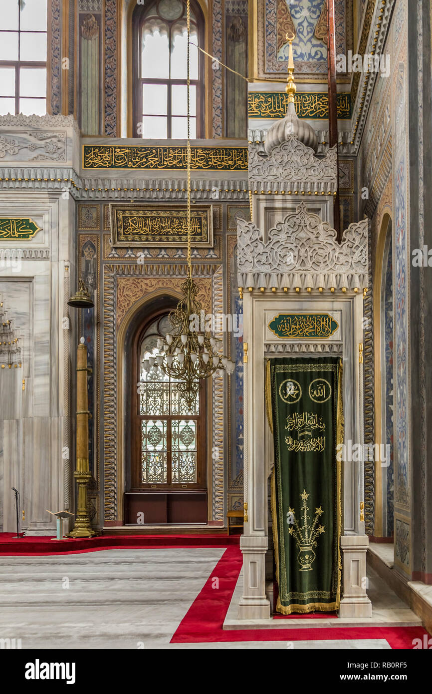 Islam minbar mihrab ottoman architecture hi-res stock photography and ...